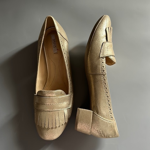 Geox | Shoes | Geox Gold Shoes Fit For The Queen | Poshmark